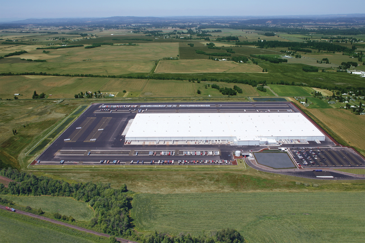 Regional Retail Distribution Center Design Build for Lowe's