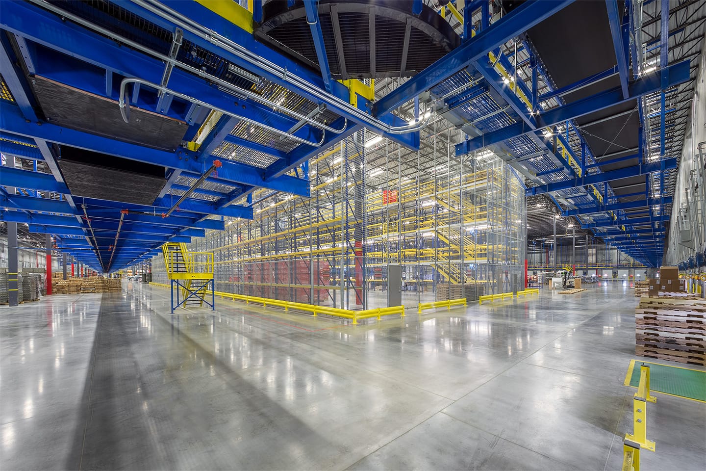 Distribution Center Design, Build, and Engineering | Gray